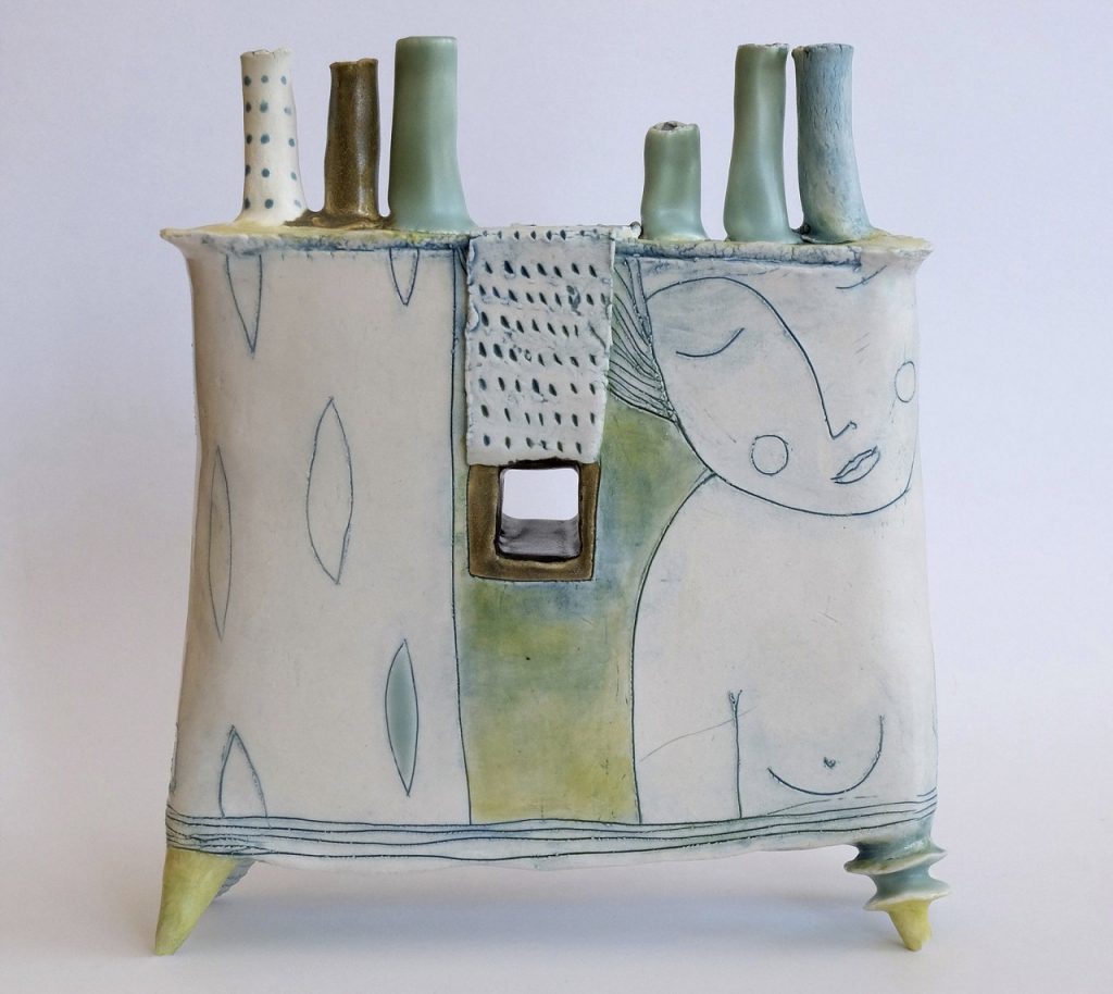 monday morning eye candy: Maria Moldovan | Musing About Mud